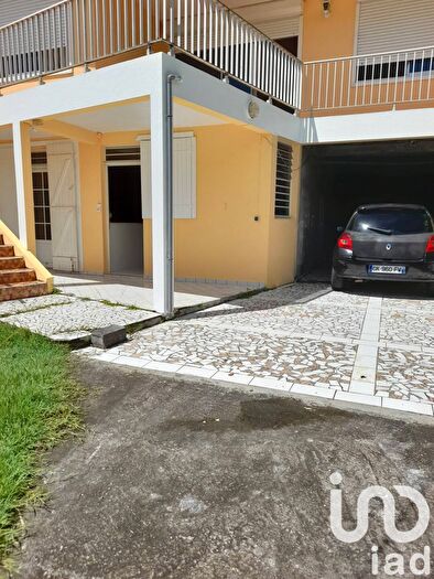 Appartement à louer - Sainte-Anne - 3 pièces - 2 chambres