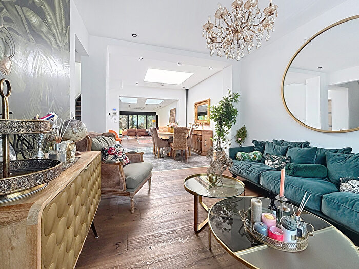 Maison 6 pièces à Roubaix, Fraternité, Chemin Neuf, Justice, à vendre