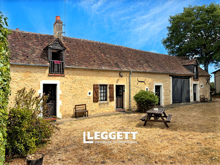 Saint-Fulgent-des-Ormes : Maison 9 pièces à vendre