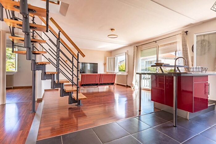 Saint-Herblain, Nord : Maison 6 pièces à vendre