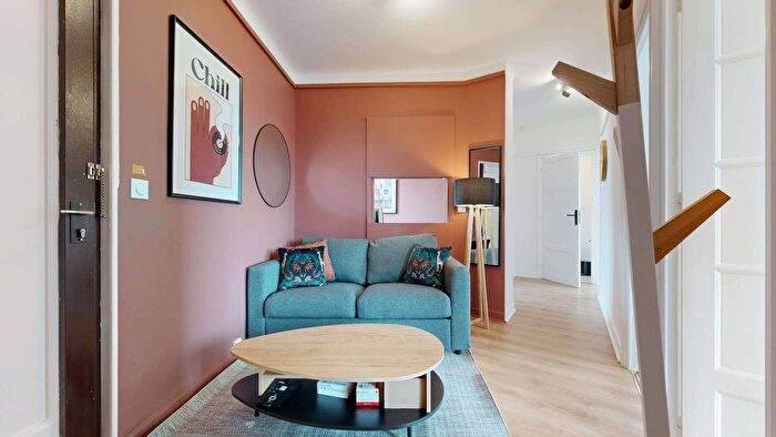 Appartement à louer - Ferrandière Maisons-Neuves, Villeurbanne - 4 pièces - 3 chambres