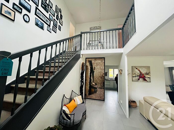 Maison à vendre - Claye-Souilly - 7 pièces - 5 chambres