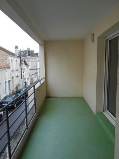 Appartement 3 pièces à Champ de Mars-Bussatte-Victor Hugo, Angoulême, à louer