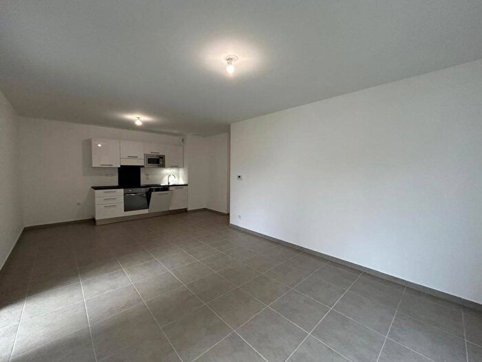 Appartement 3 pièces à Laënnec, Lyon 8ème arrondissement, à louer