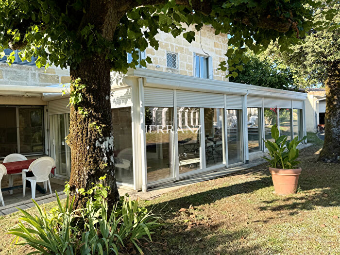 Saint-Genès-de-Castillon - Maison 7 pièces à vendre
