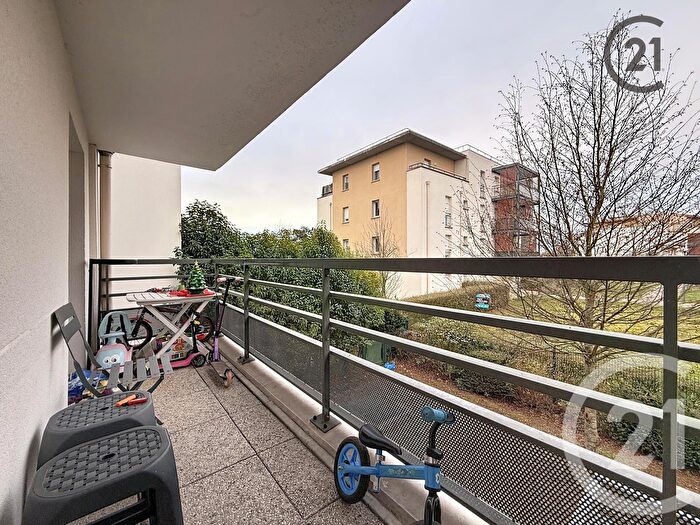 Appartement à vendre - Lieusaint - 3 pièces - 2 chambres