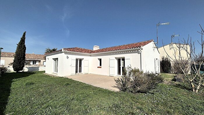 Saint-Michel-en-l'Herm - Maison 4 pièces à vendre
