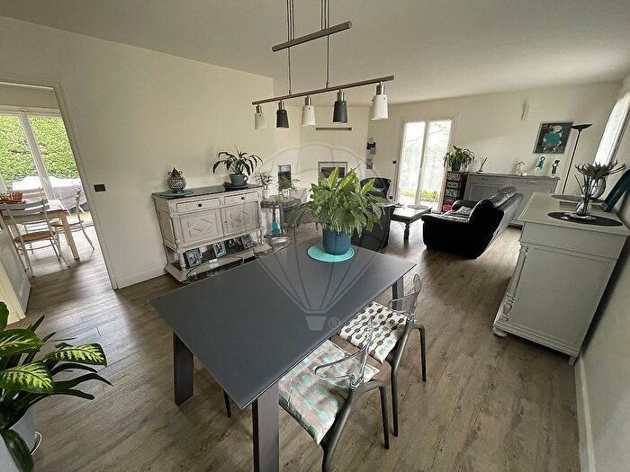 Maison à vendre - Mérignac, Capeyron - 5 pièces - 4 chambres