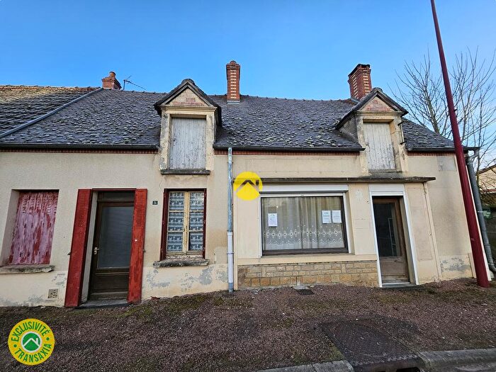 Maison à vendre - Jussy-le-Chaudrier - 10 pièces - 2 chambres