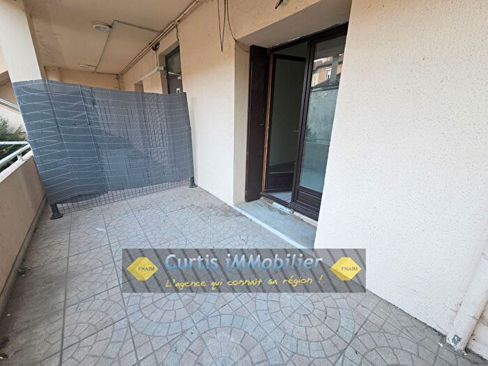 Appartement à louer - Firminy - 2 pièces - 1 chambre