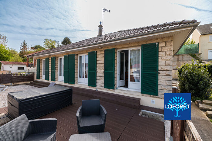 Maison à vendre - Puiseux-en-France - 7 pièces - 5 chambres