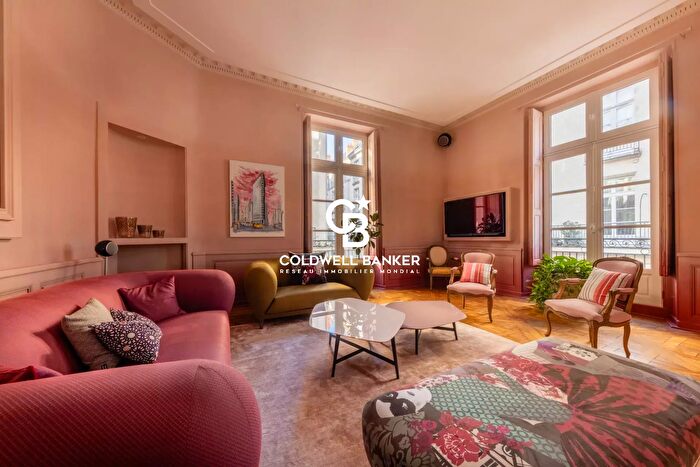 Appartement 6 pièces à Nantes, Centre-ville, à vendre