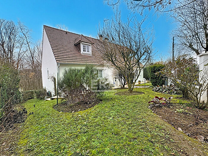 Maison à vendre - Chaumontel - 7 pièces - 5 chambres