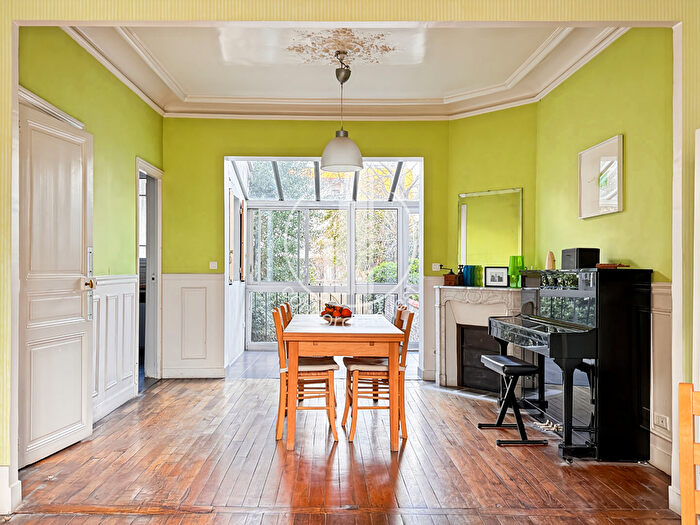 Maison à vendre - Asnières-sur-Seine, Centre-ville - 7 pièces - 4 chambres