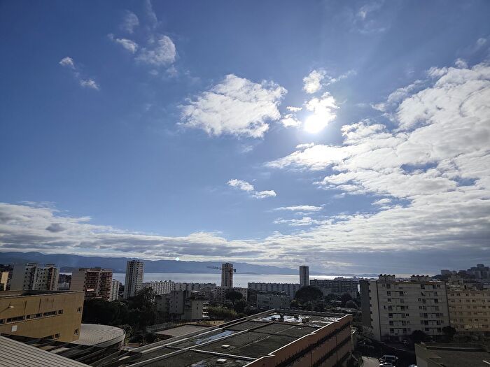 Appartement à vendre - Ajaccio, Mezzavia - 3 pièces - 1 chambre