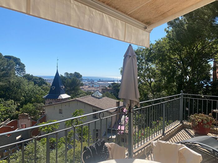 Maison à vendre - Sète, Saint-Clair - 8 pièces - 5 chambres