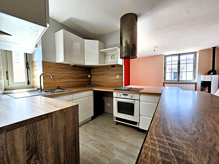 Riom, Centre-ville : Appartement 4 pièces à vendre