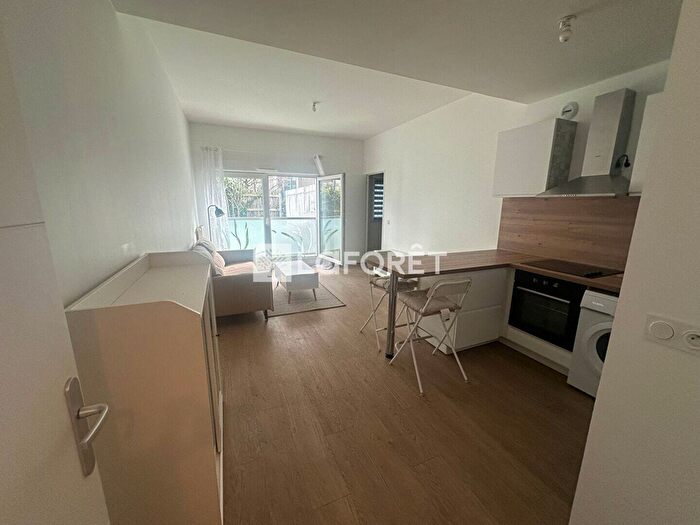 Appartement à louer - Vitry Sud-Ardoines, Vitry-sur-Seine - 2 pièces - 1 chambre