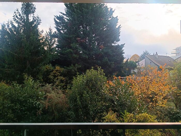 Appartement à vendre - Annemasse - 3 pièces - 2 chambres