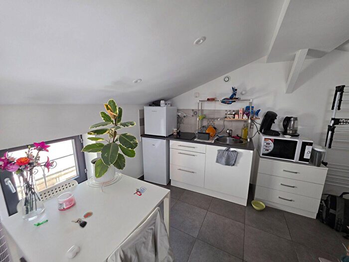 Appartement 1 pièce à louer - Jacquard, Saint-Étienne
