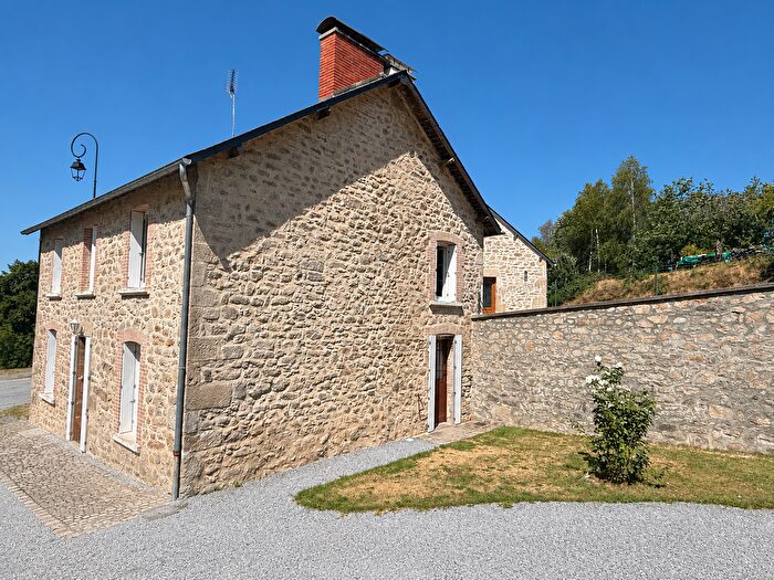 Maison 4 pièces à Pérols-sur-Vézère, à vendre