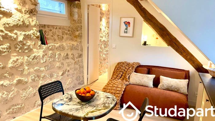Montorgueil-Saint Denis, Paris 2ème arrondissement : Appartement 2 pièces à louer