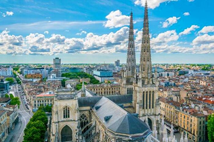 Maison à louer - Bordeaux - 3 pièces - 1 chambre