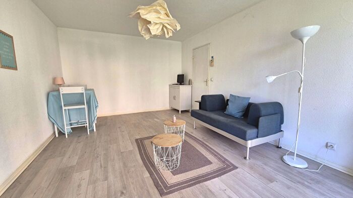 Appartement à vendre - Pau, Le Hameau - 2 pièces - 1 chambre