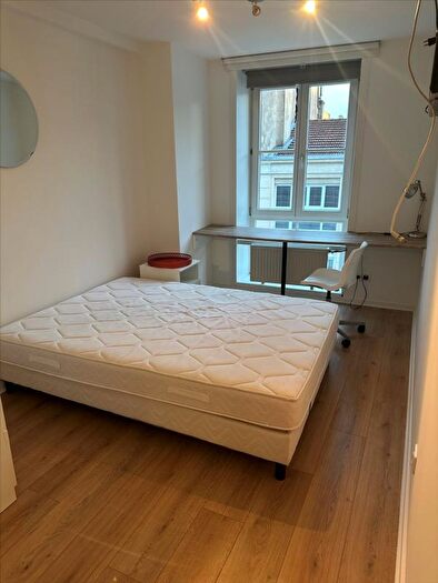 Nancy, Ville vieille, Léopold : Appartement 1 pièce à louer
