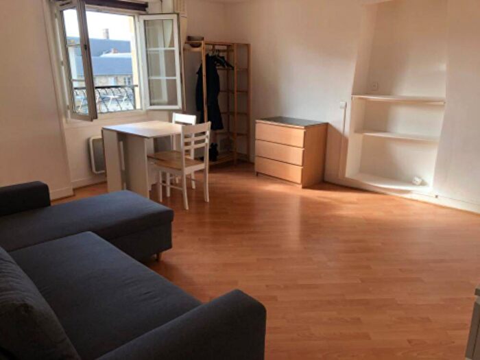 Mons Plaine Basse, Athis-Mons : Appartement 1 pièce à louer