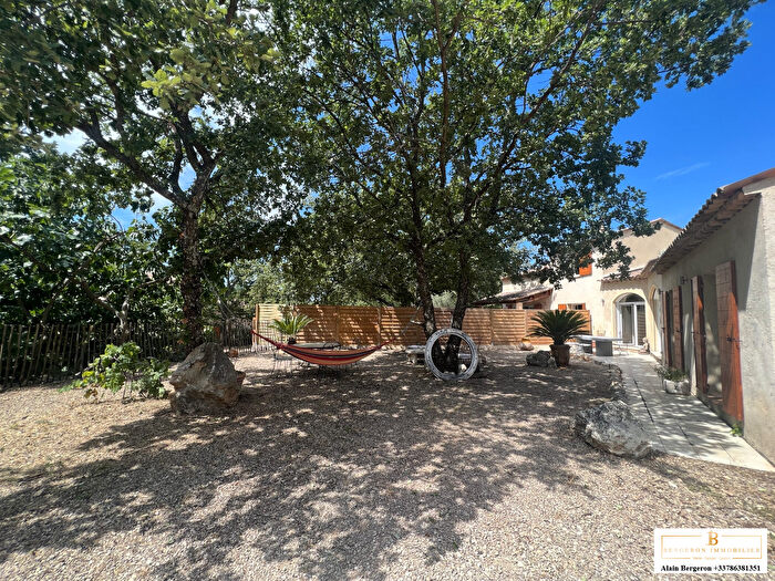 Maison à vendre - Saint-Cézaire-sur-Siagne - 4 pièces - 3 chambres