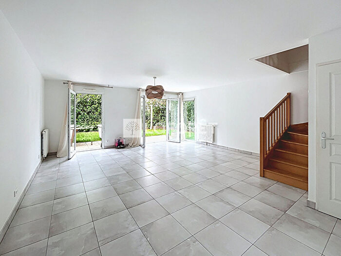 Maison à vendre - Orgeval - 6 pièces - 4 chambres