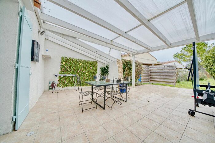 Maison à vendre - Saint-Palais-sur-Mer - 10 pièces - 7 chambres