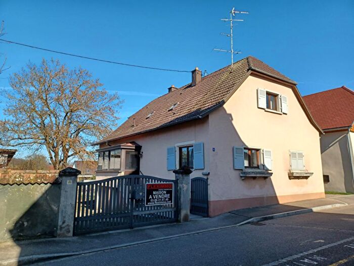 Maison à vendre - Eschentzwiller - 6 pièces - 5 chambres