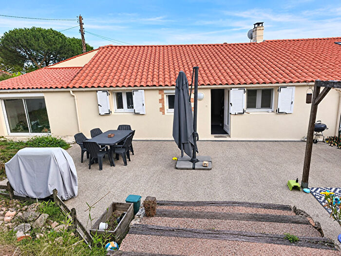 Maison 6 pièces à vendre à Le Poiré-sur-Vie