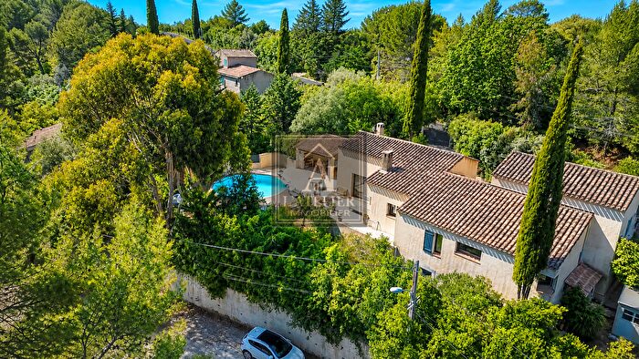 Solliès-Ville : Maison 7 pièces à vendre