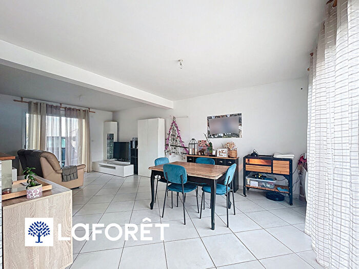 Maison à louer - Petit-Mars - 5 pièces - 3 chambres