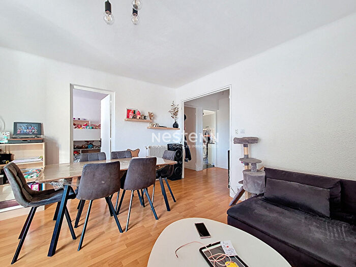 Appartement à louer - Perpignan, Moyen-Vernet - 3 pièces - 2 chambres