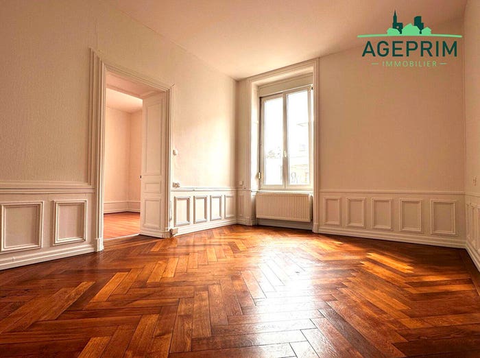 Centre Ville, Saint-Dié-des-Vosges - Appartement 3 pièces à louer