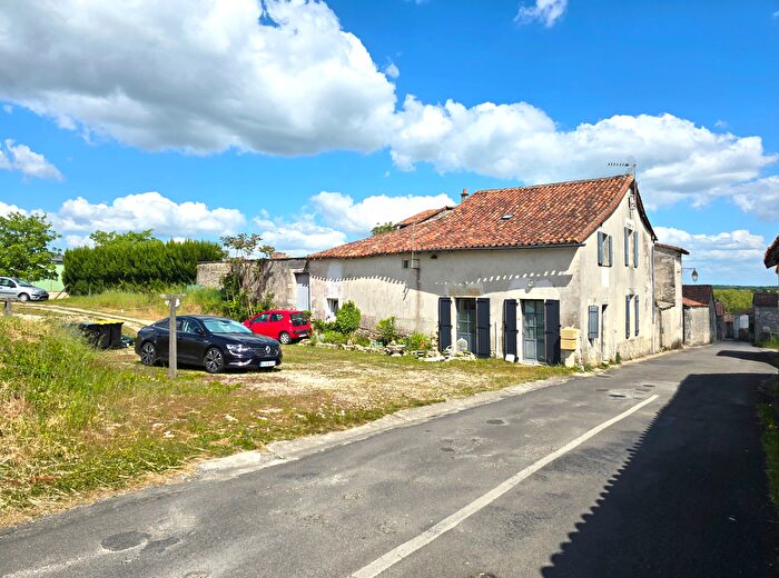 Maison 6 pièces à vendre à Verteuil-sur-Charente