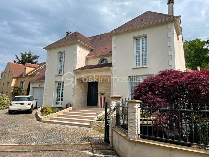 Gif-sur-Yvette, Courcelle, Damiette : Maison 6 pièces à vendre