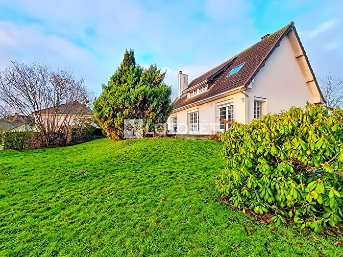 Maison à vendre - Bourgtheroulde-Infreville - 6 pièces - 4 chambres