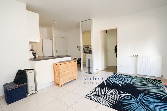 Verneuil-sur-Seine, Centre-ville, Gare : Appartement 2 pièces à vendre
