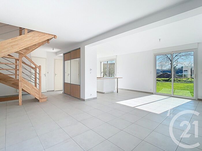 Maison à vendre - Saint-Carné - 4 pièces - 3 chambres