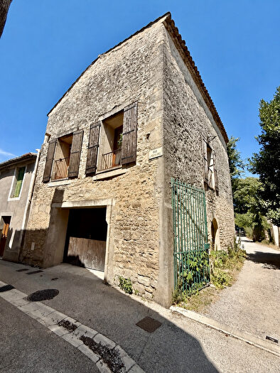 Maison 4 pièces à Villevieille, à vendre