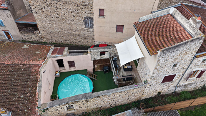 Maison à vendre - Chauriat - 5 pièces - 3 chambres