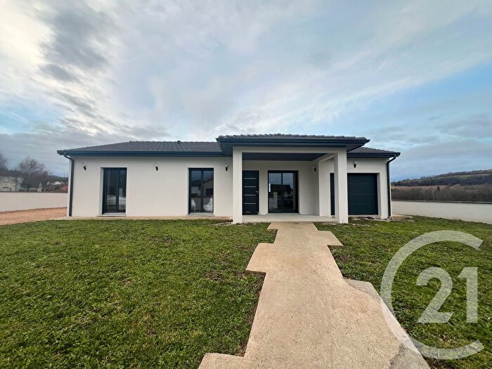 Maison à vendre - Arpajon-sur-Cère - 6 pièces - 3 chambres