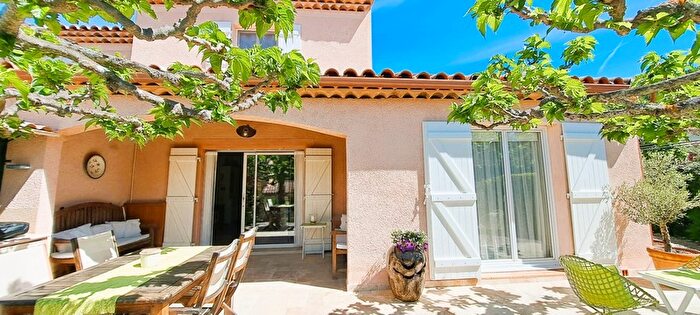 Maison 4 pièces à vendre à Nans-les-Pins
