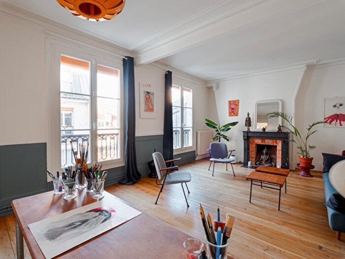 Appartement à vendre - Paris e , Barbès, Château Rouge - 2 pièces - 1 chambre
