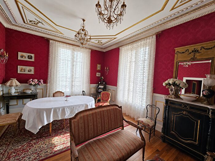 Vichy : Appartement 4 pièces à vendre